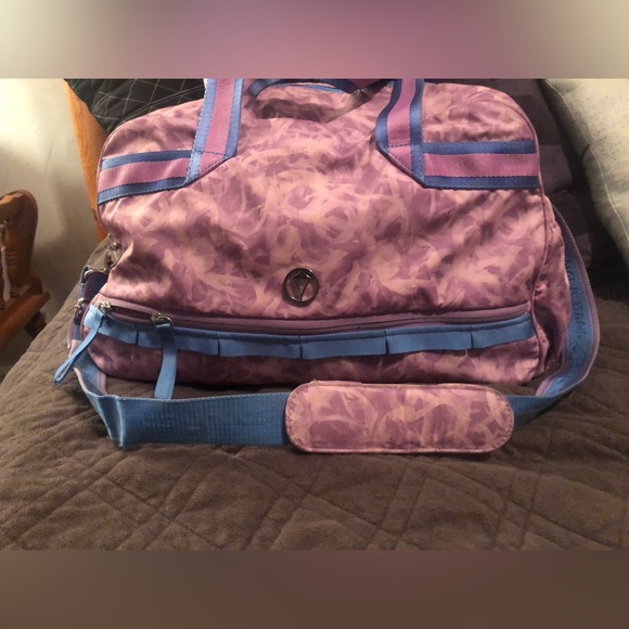 Ivivva | Bags | Ivivva By Lululemon Tote Bag | Poshmark